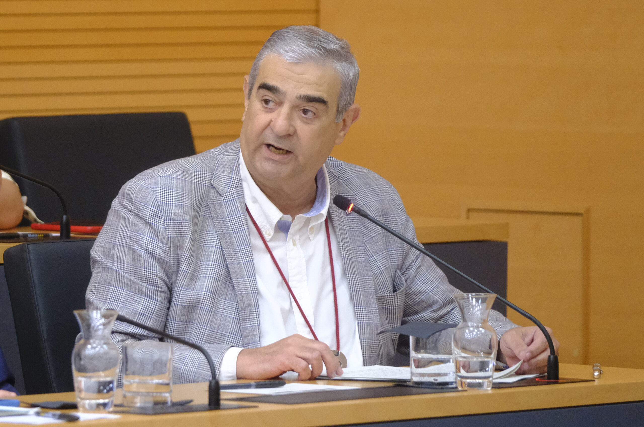 Francesc Belver: “Deixo l’acta però continuo al servei de L’Hospitalet ...