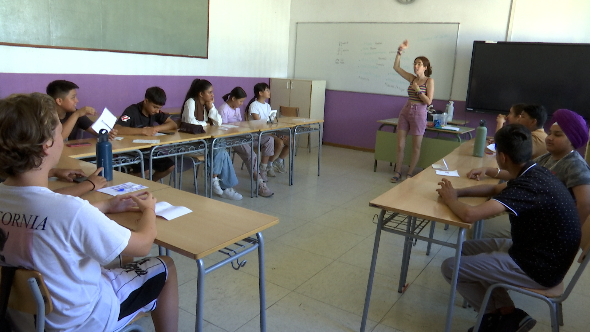L’aula d’acollida d’estiu, molt més que classes de català - L'Hdigital