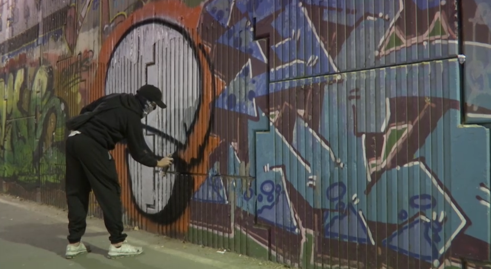 Grafiti versus street art, qüestió de matís - L'Hdigital