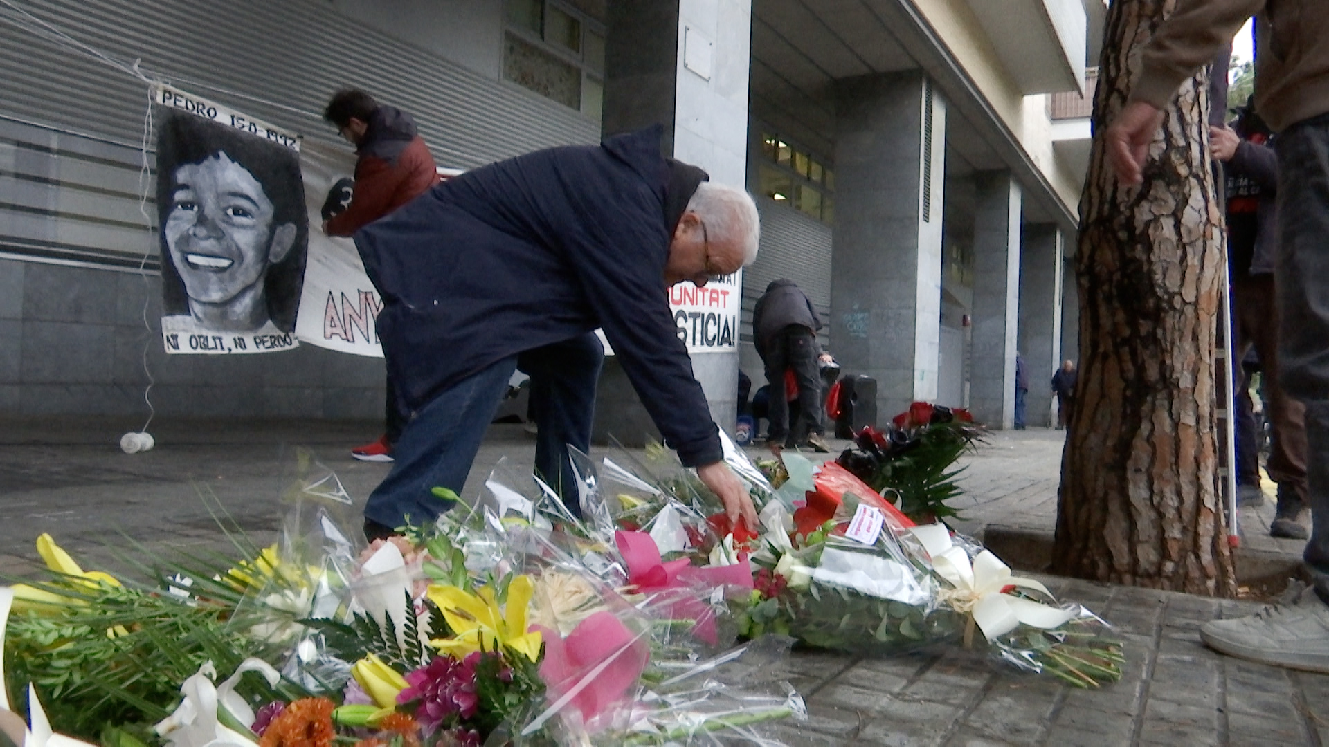 La família de Pedro Álvarez continua recordant l’assessinat del jove ...